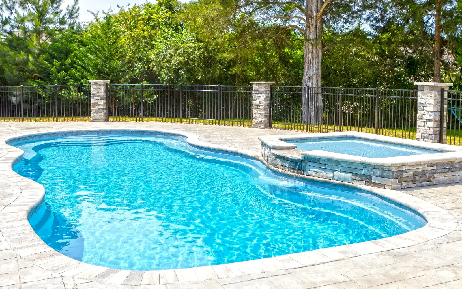 Leisure Pools Savannah: pool builders in Georgia